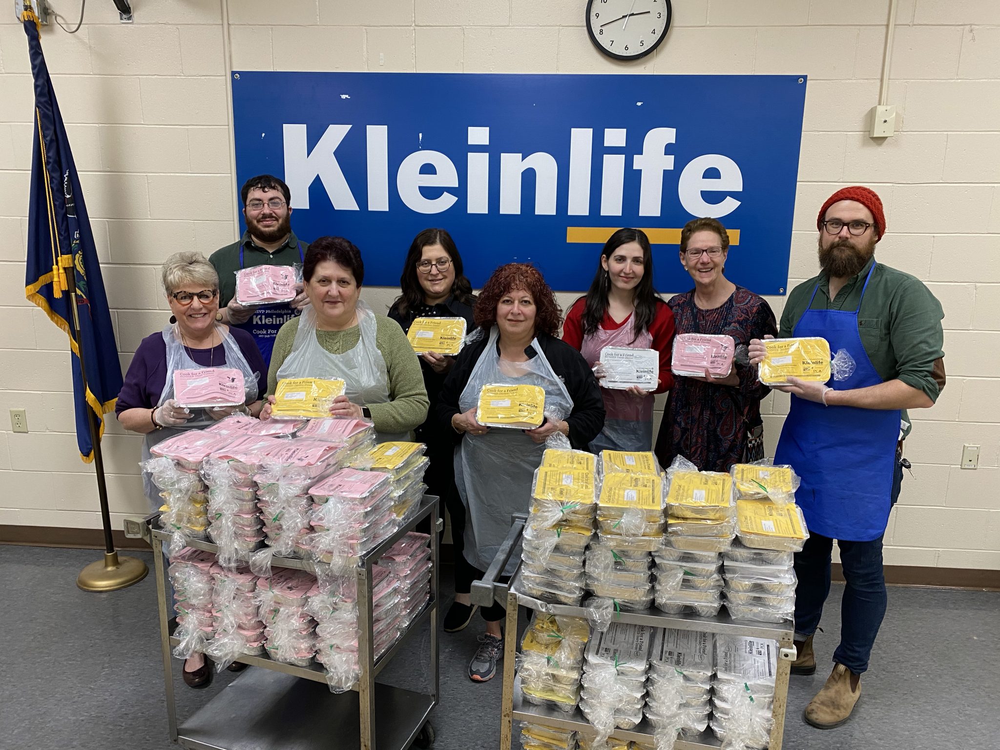 RSVP Philadelphia, KleinLife members chip in to feed needy seniors - Northeast Times