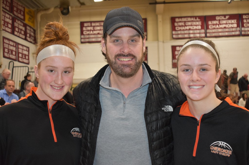 No hockey for now, Therien focusing on dad duties - Northeast Times