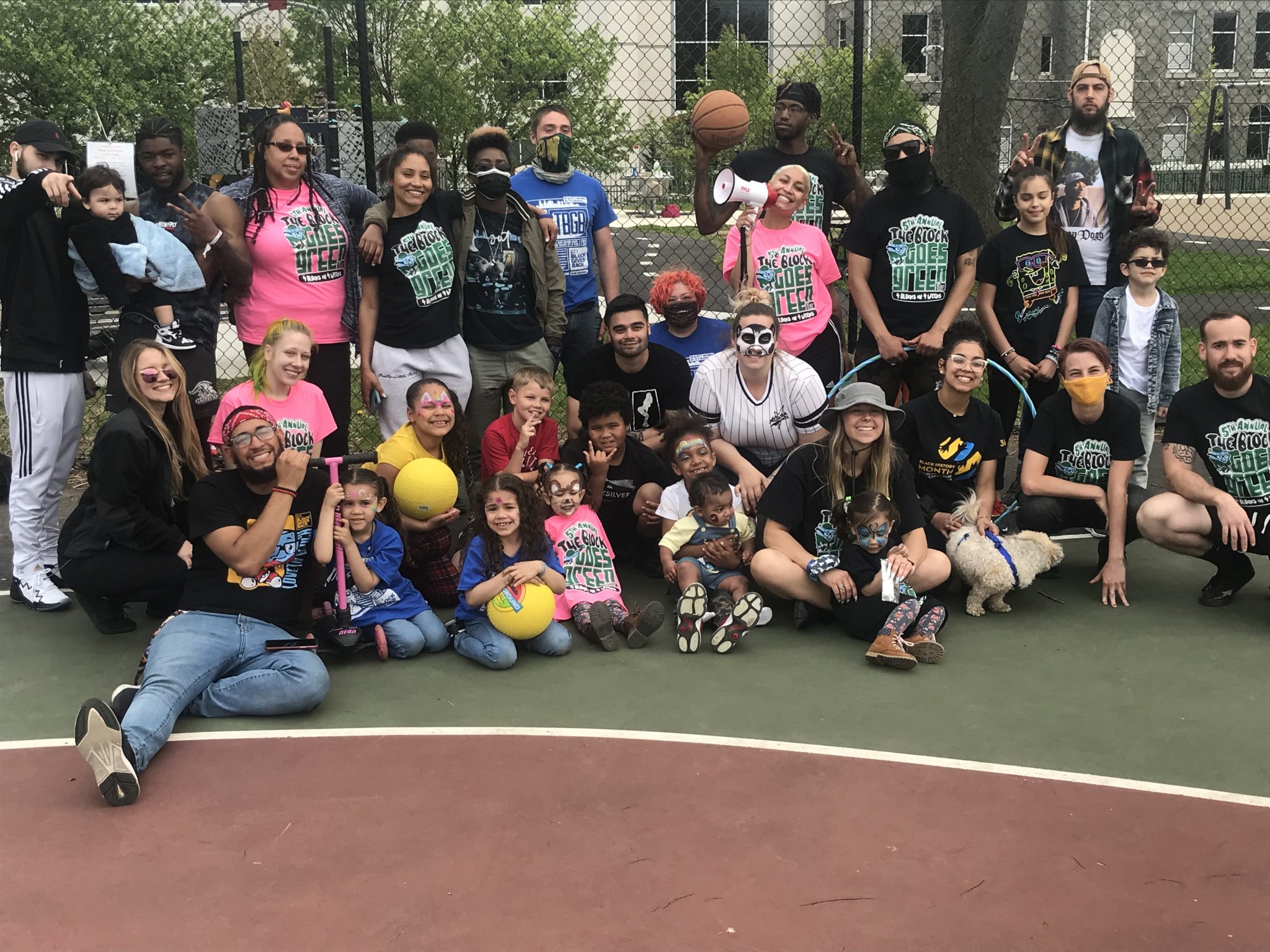 Block cleaning, block party - Northeast Times