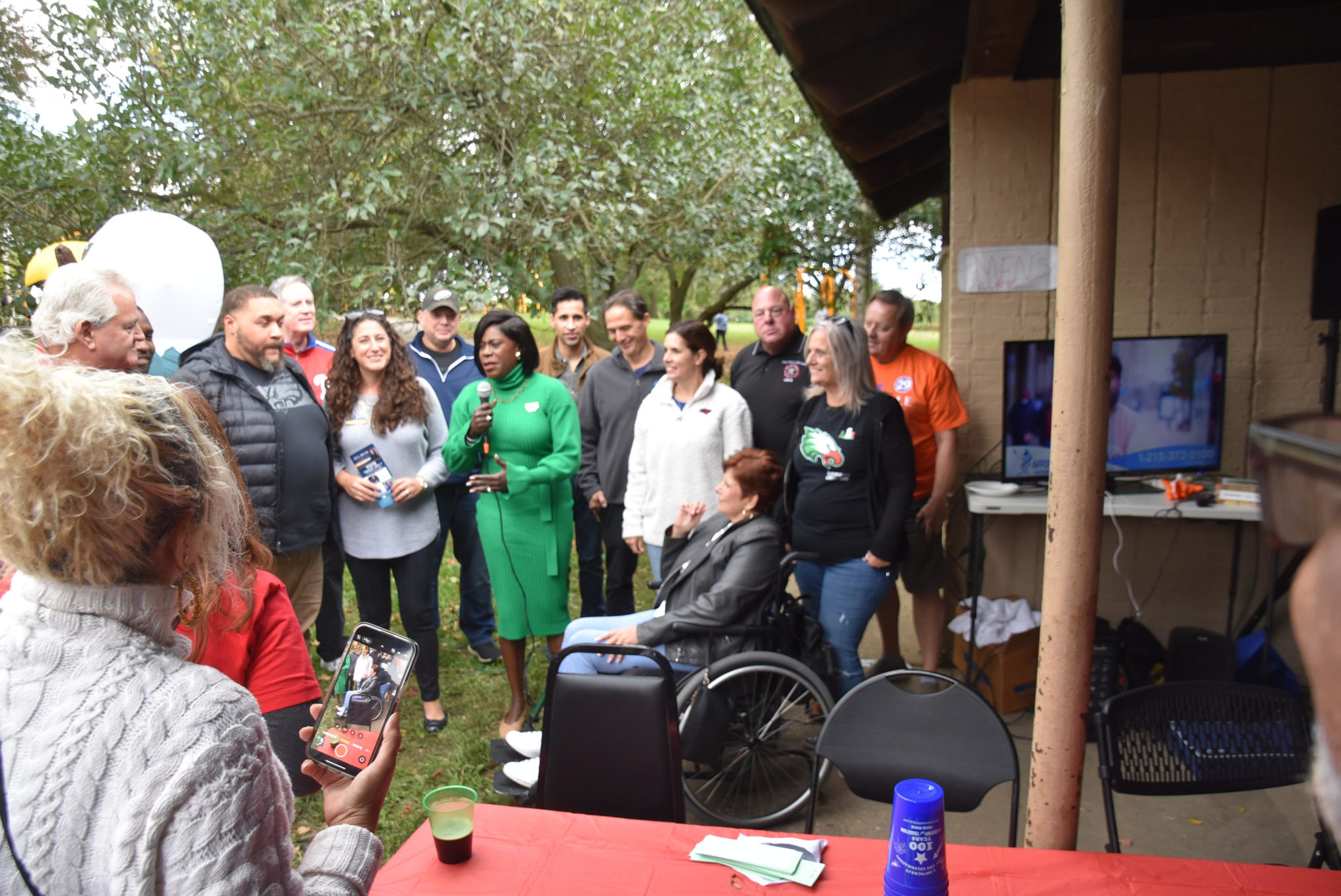 Picnic and politics - Northeast Times