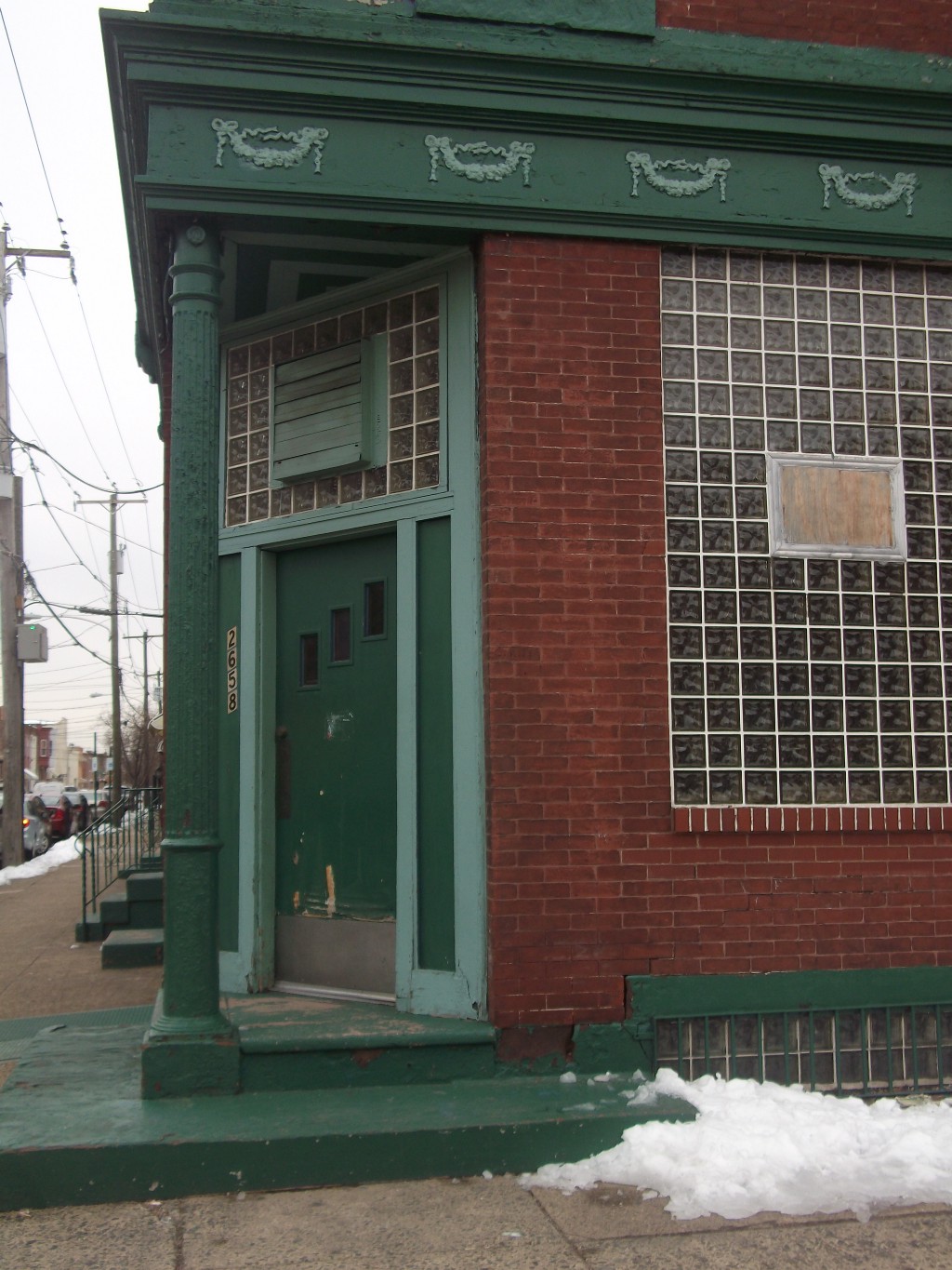 A bar with a story - Star News